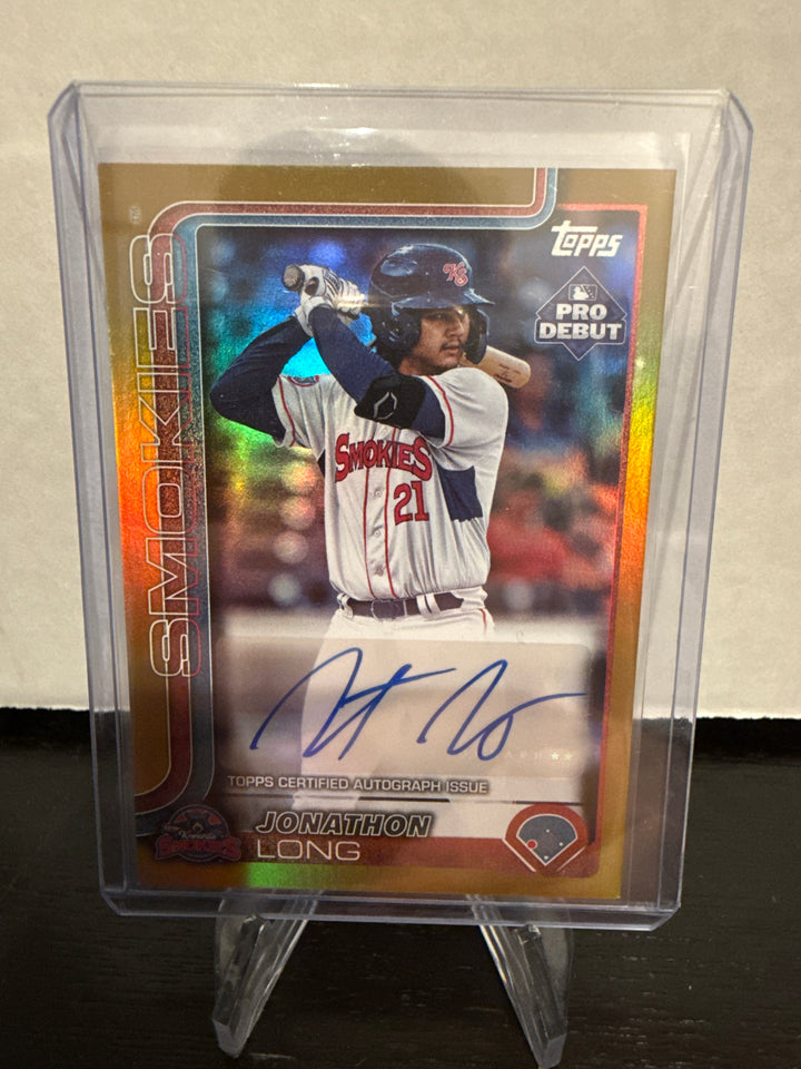 Jonathon Long 2025 Topps Pro Debut Gold Foil Auto, 04/50 – Hobby Card Shop